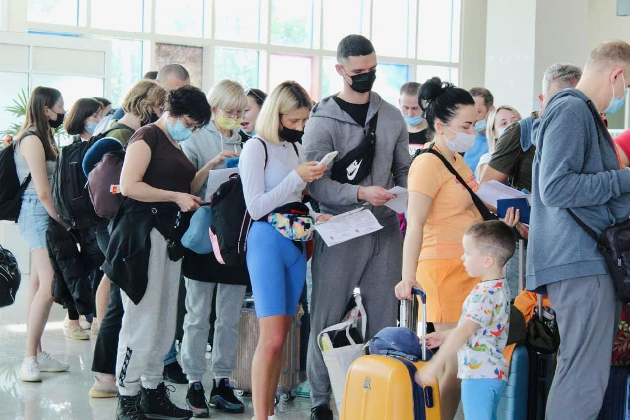 Mattala Airport operational and filled with tourists signing economic ...