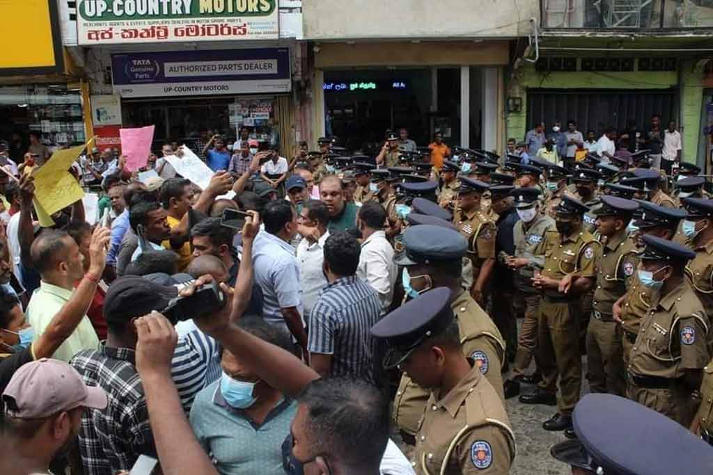 SJB supporters arrested during Nawalapitiya protest granted bail - LNW ...