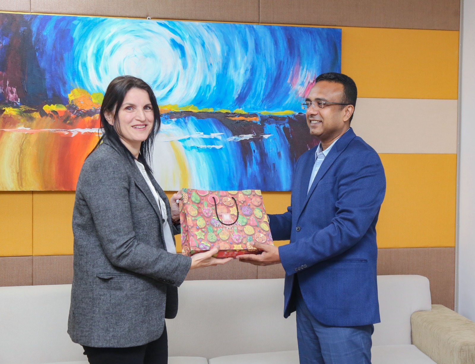 Israel agrees to recruit 2000 female Caregivers from Sri Lanka this ...