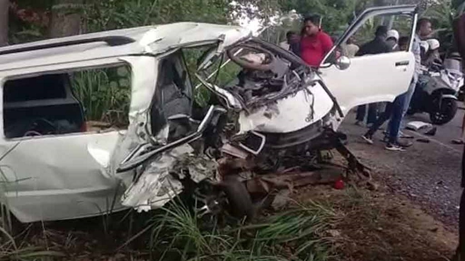 15 including 6 children injured in severe vehicle accident - LNW Lanka ...