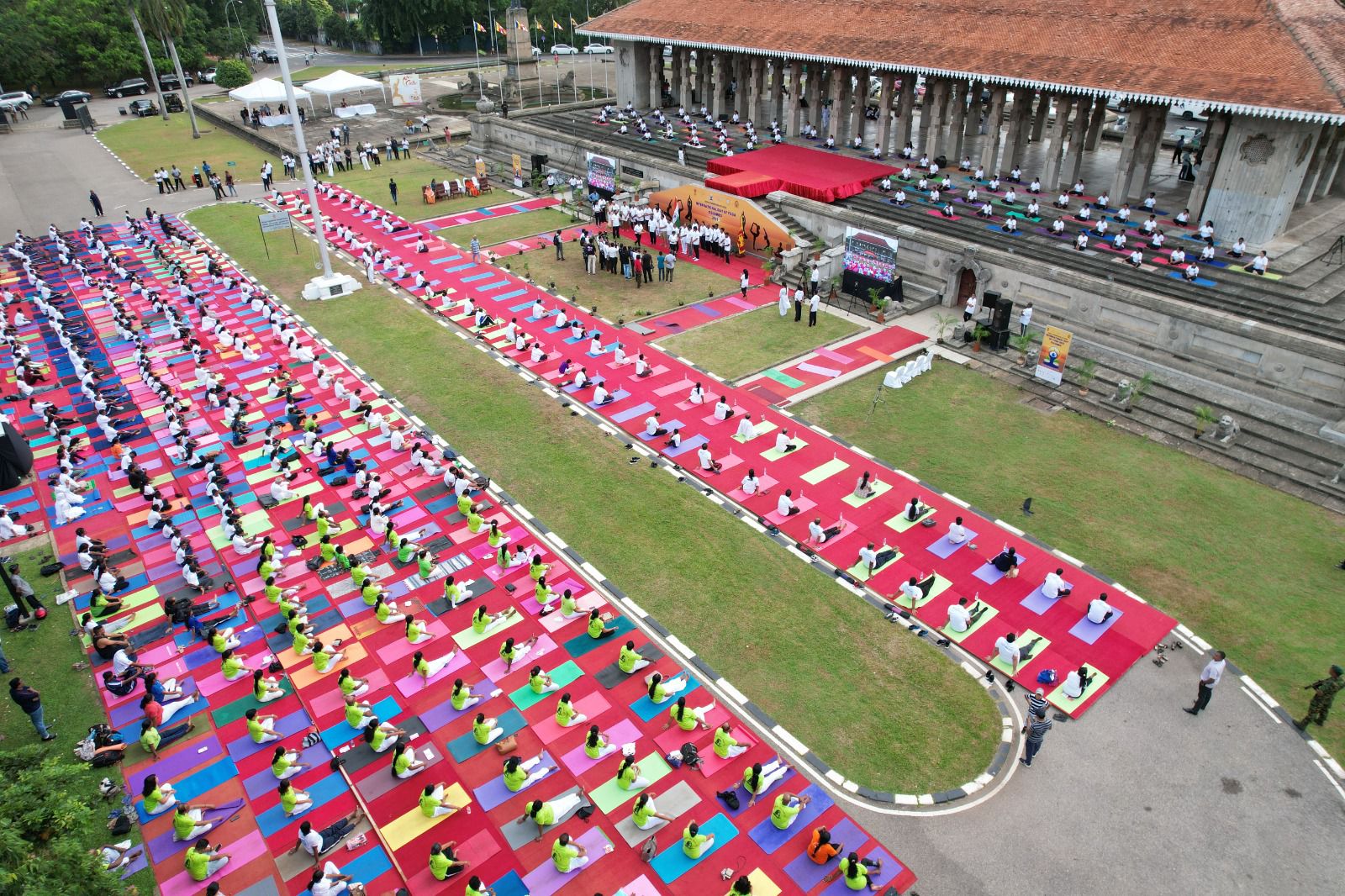 ‘Yoga for Vasudhaiva Kutumbakam’ comes alive at Independence Square in ...
