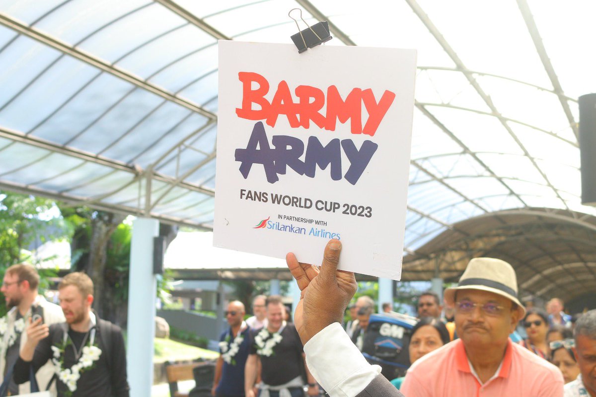 Barmy army battle for the trophy begins in Galle tomorrow - LNW Lanka ...