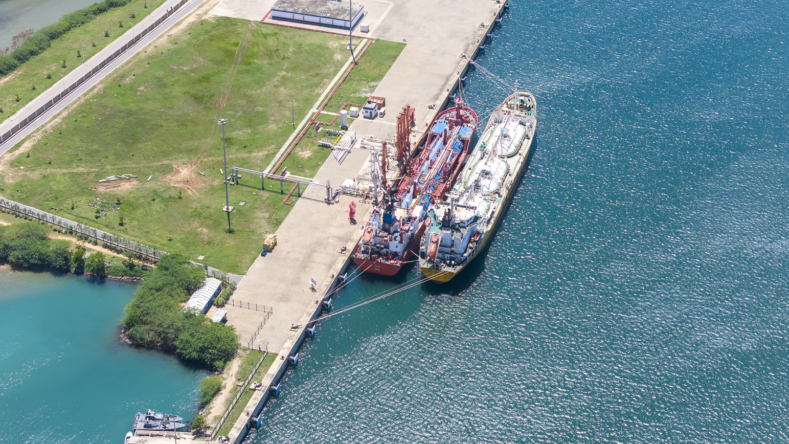 Hambantota Port Completes First STS Liquid Cargo Transfer in a Major ...